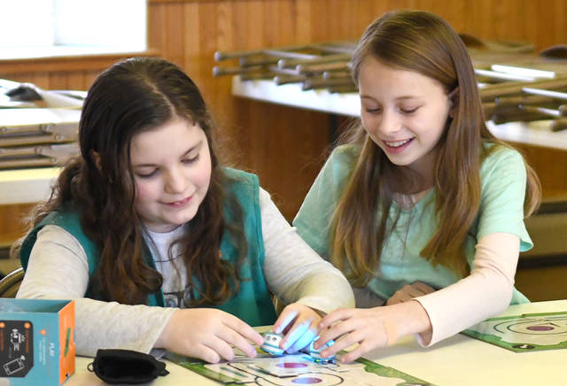 Girl Scout event teaches participants that girls can do anything | The ...