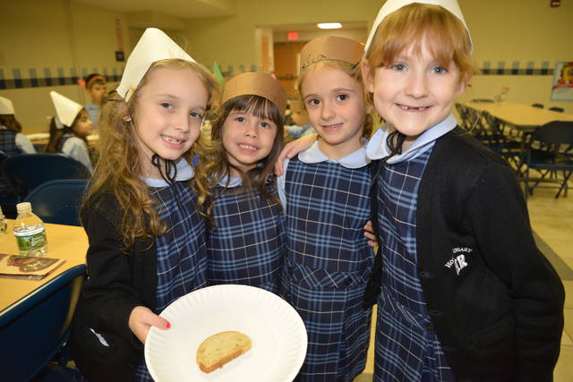 Students at Holy Rosary School in Duryea celebrate Thanksgiving | The ...
