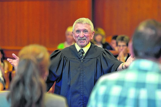 Judge Amesbury announces retirement; moving to senior status | The ...