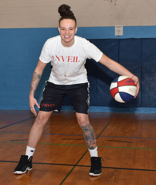 Pittston Area Basketball standout Mia Hopkins will play for the Harlem ...